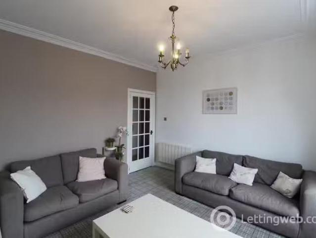 Property to rent in Urquhart Street, Top Floor, AB24