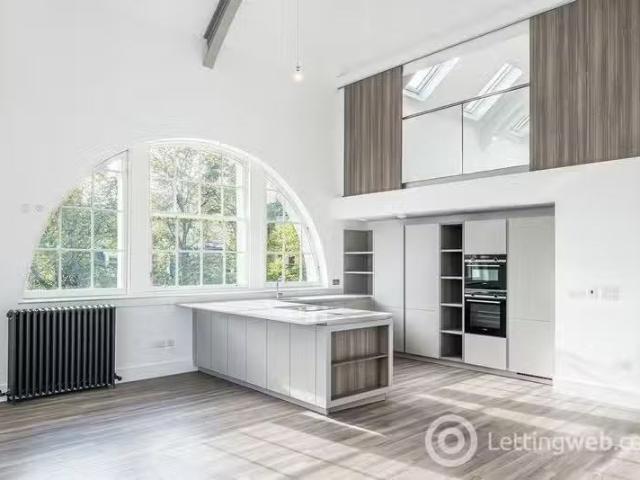 Property to rent in Viewforth, Bruntsfield, Edinburgh, EH10 4FF