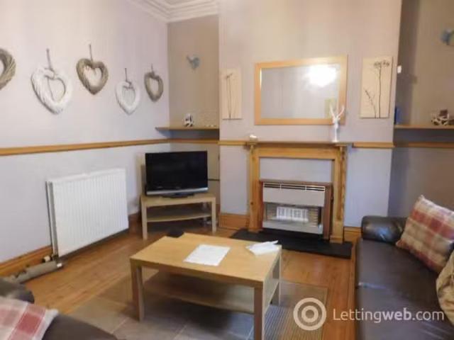 Property to rent in Wallfield Crescent, Rosemount, Aberdeen, A.