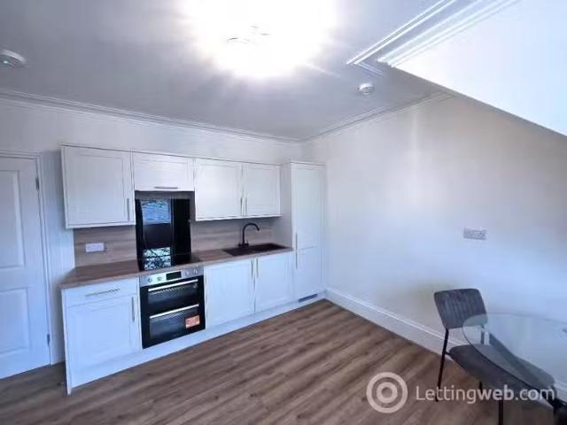Property to rent in Watson Street, Rosemount, Aberdeen, AB25 2QD