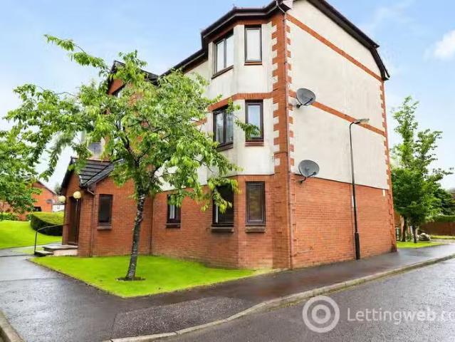 Property to rent in Waverley Crescent, Livingston
