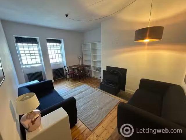 Property to rent in Well Court, Dean Path, Edinburgh, EH4