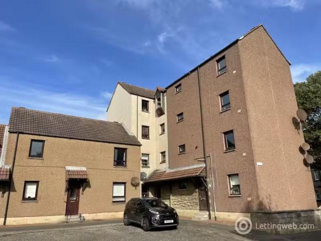 Property to rent in Westbank Street, Edinburgh