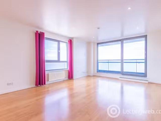 Property to rent in Western Harbour Midway, Newhaven