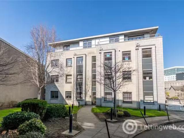 Property to rent in Willowbank Road, City Centre, Aberdeen, AB11