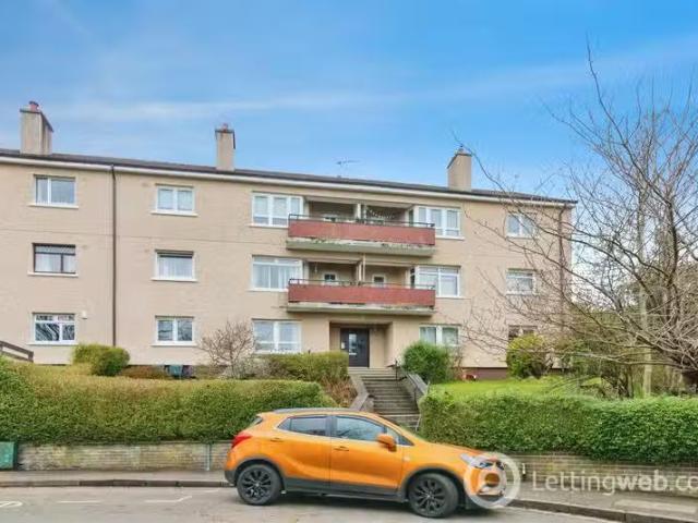 Property to rent in Windhill Crescent, Mansewood, Glasgow, G43.