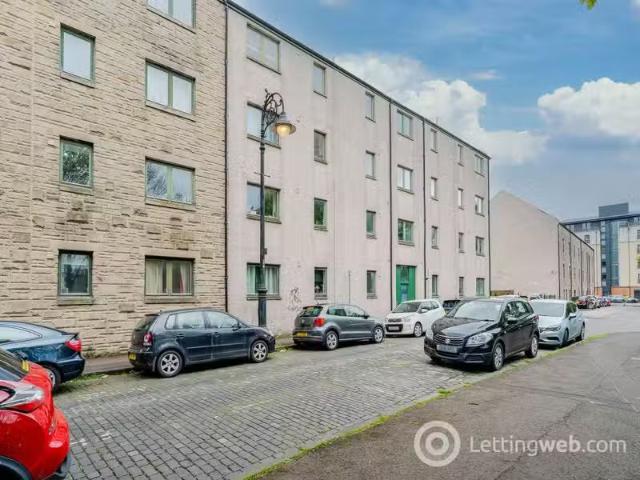 Property to rent in Yardheads, Leith, Edinburgh