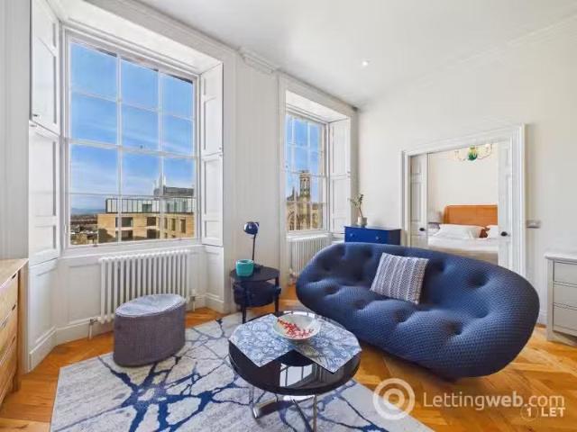 Property to rent in York Place, New Town, Edinburgh, EH1 3HP