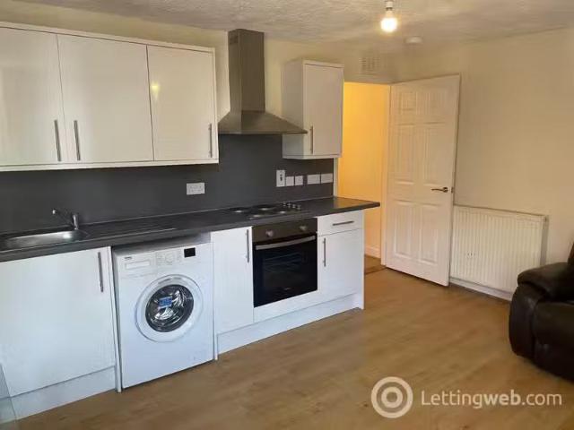 Property to rent in 17 Annfield Street, Dundee near Hawkhill