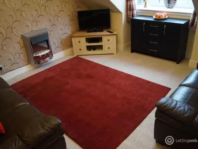 Property to rent in 18 South Mount Street