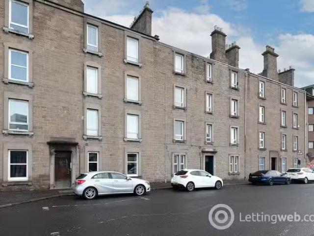 Property to rent in 107 Strathmartine Road, DD3