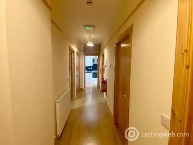 Property to rent in 10 Exchange Street 1/L, Dundee City Cen.