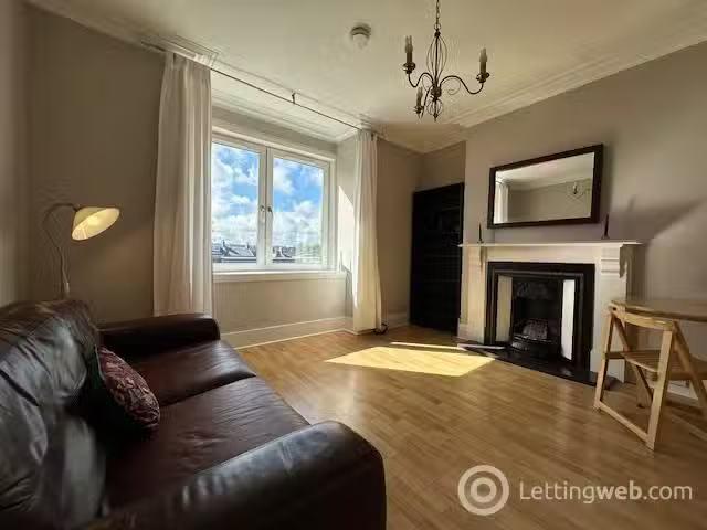 Property to rent in 10 Thomson Street TFR
