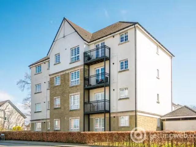 Property to rent in 114 Crown Crescent, Larbert, FK5 4XQ