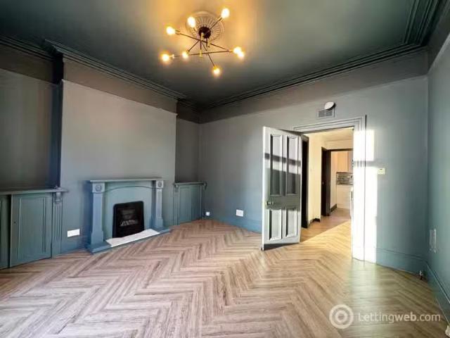 Property to rent in 11 Howburn Place, Aberdeen, AB11 6XT