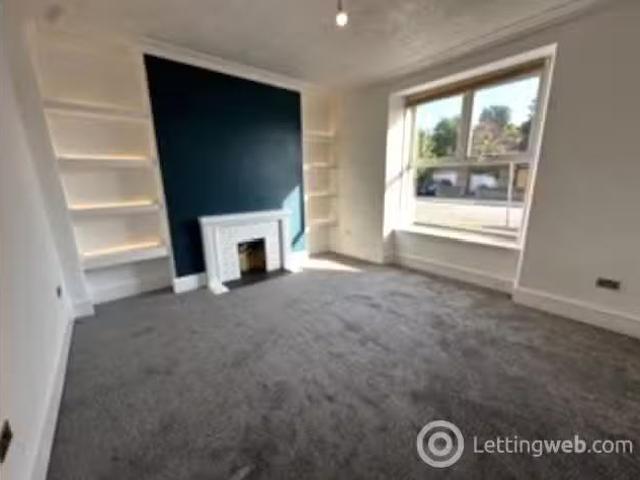 Property to rent in 121 Sunnyside Road, Aberdeen, AB24 3LS