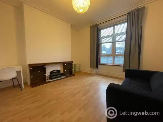 Property to rent in 122 Walker Road