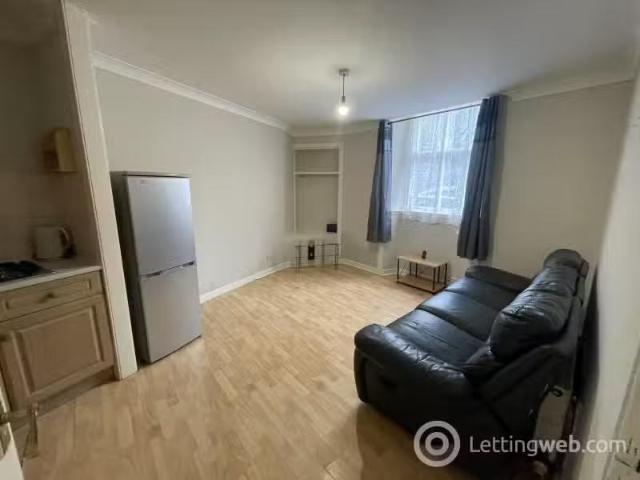 Property to rent in 13 Dudhope Street, Dundee, DD1 1JT