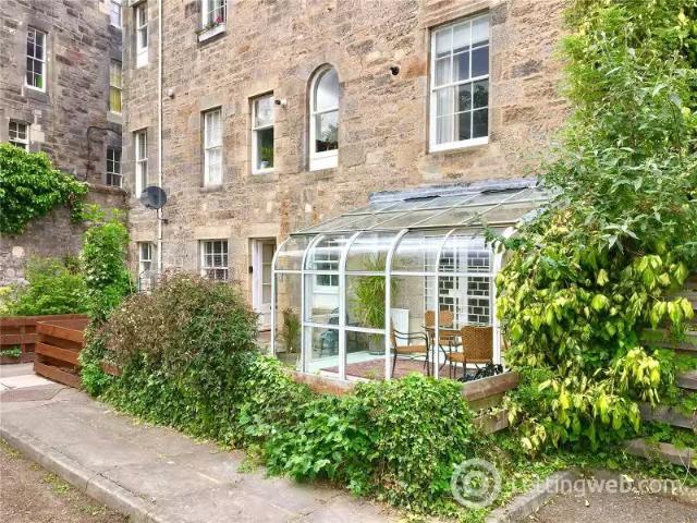 Property to rent in 1 2 East Silvermills Lane, Stockbridge, E.