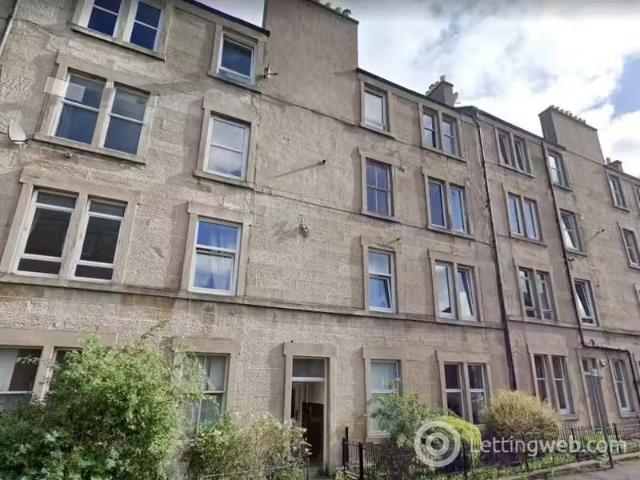 Property to rent in 1f1 Cathcart Place, Edinburgh, EH11