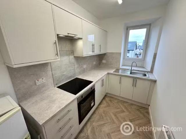 Property to rent in 1/R, 14 Stevenson Street, Dundee, DD2 3DS