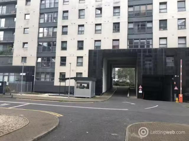 Property to rent in 240 Wallsce street Glasgow G5 8AS