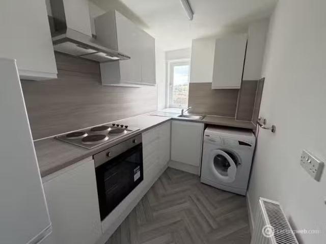 Property to rent in 24 Gardner Street