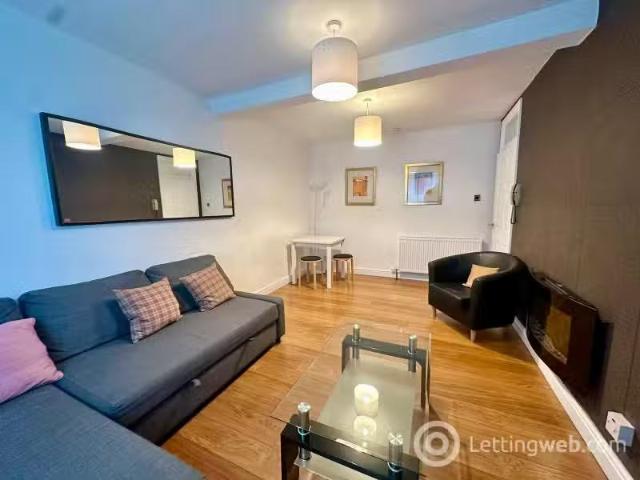 Property to rent in 25 Webster Road, Aberdeen, AB12 5SS