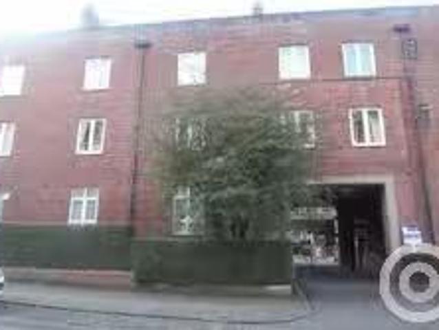 Property to rent in 25C Mingarry street flat 2/1