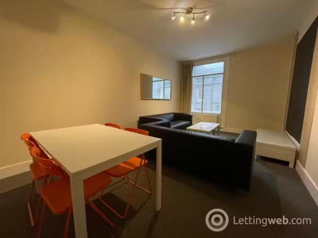 Property to rent in 26 King Street 1A