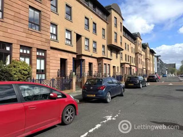 Property to rent in 209 Cumberland Street G5 0SR