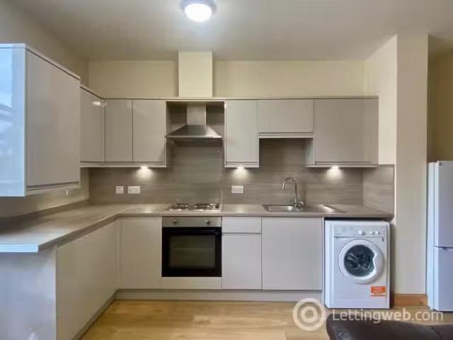 Property to rent in 21a Commercial Street, Dundee City Centre