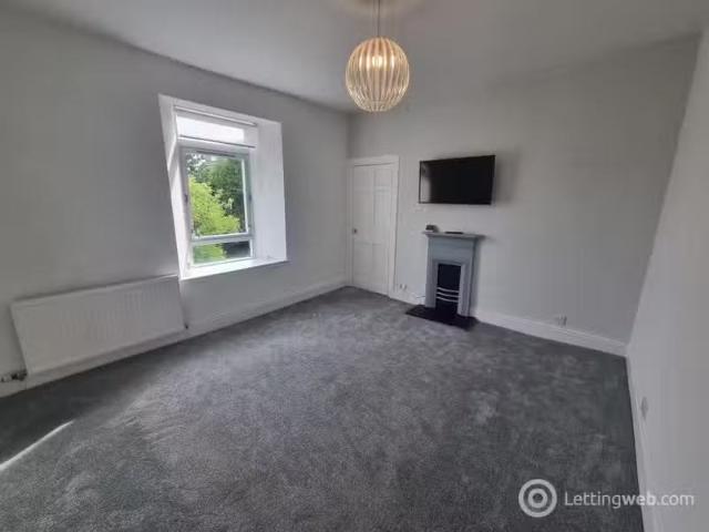 Property to rent in 228 Perth Road, Dundee, DD1 4LL