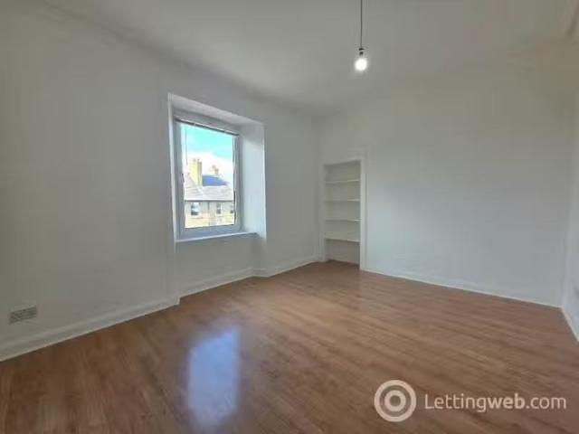 Property to rent in 33 Newtoft Street, Gilmerton, Edinburgh, E.