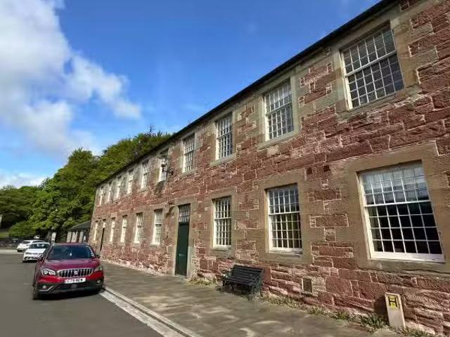 Property to rent in 3 North Range Mill Brae, Stanley Mills Sta.