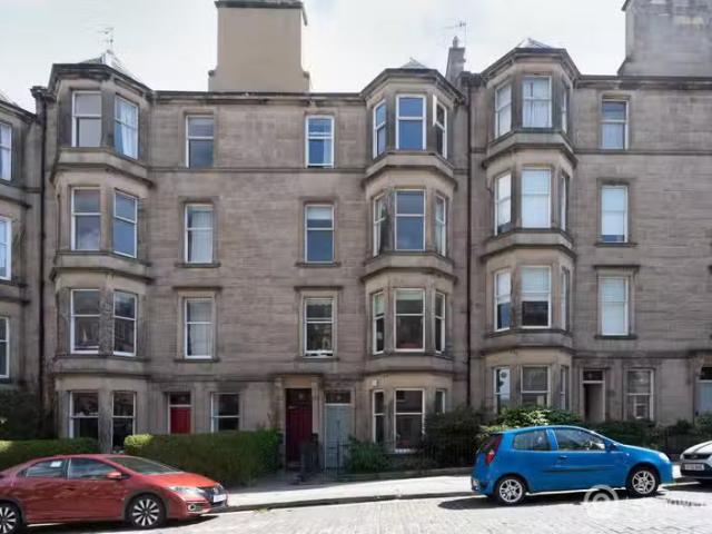 Property to rent in 47 Comely Bank Avenue