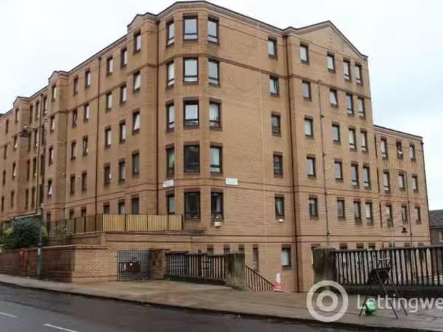 Property to rent in 42 West Graham Street, Cowcaddens, Glasgow.
