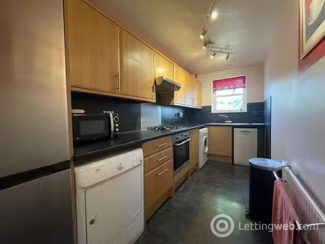 Property to rent in 52 Millside Drive