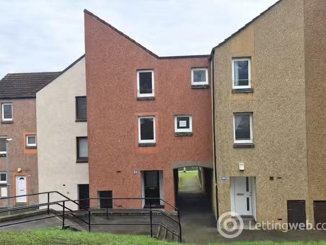 Property to rent in 52 Watson Street