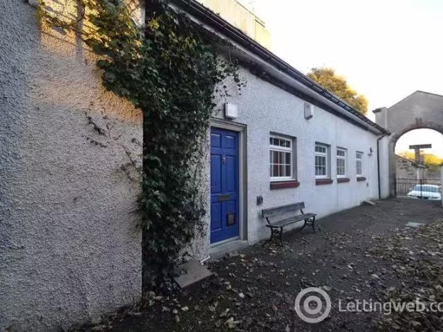 Property to rent in 7 Wymet Court