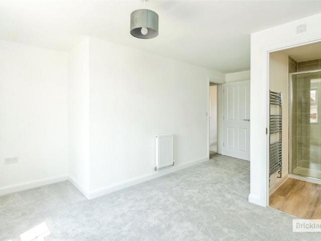 property to rent Sandpiper Grove, Bosham, Chichester, West Sussex, PO18