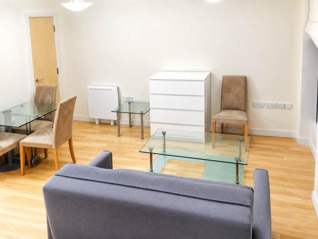 Property To Rent Victoria Road, London Distinct Property Consultants ID 705
