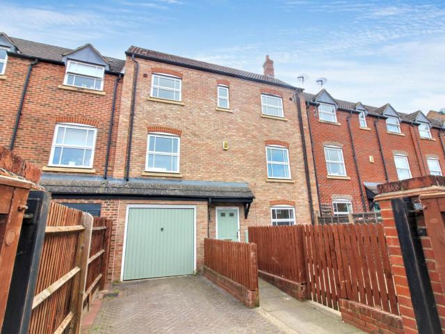 Property To Rent Wedgewood Street, Aylesbury Hillyards Estate Agents ID 3013