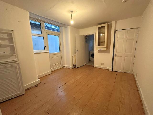Property To Rent Windsor Road, Leyton, E10 The Agency LDN Limited T/A Stonebridge ID 3235
