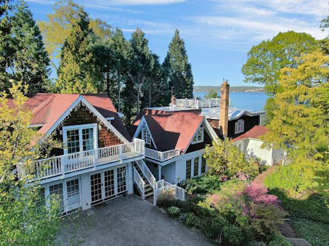 Property with garden