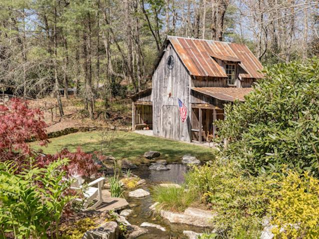 Property with garden