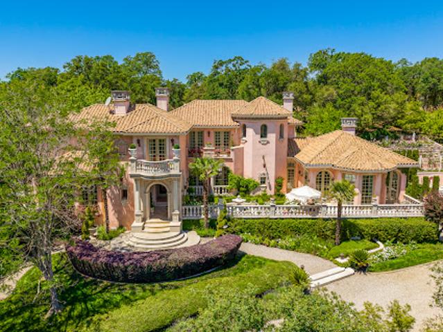 Property with garden