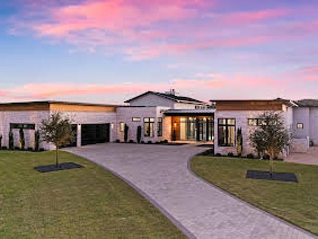 House with Pool and Garden