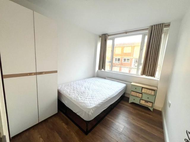 Property available in Greenwich