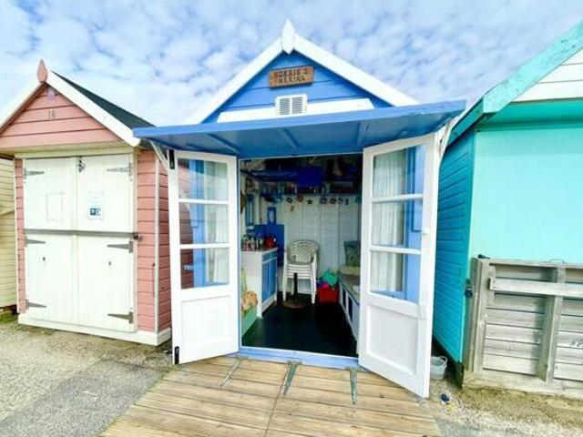 Property For Sale In Friars Cliff, Christchurch